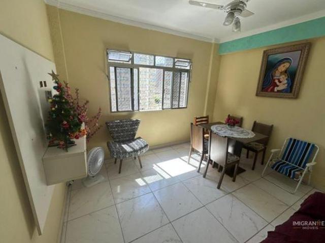 Apartamento mobiliado à venda no Boqueirão, em Praia Grande SP
