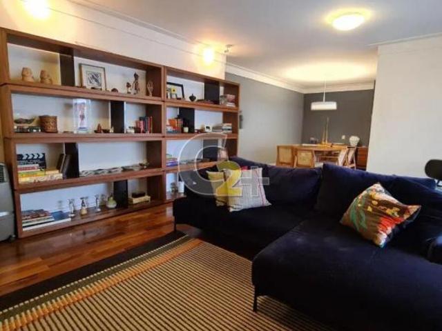 Apartamento mobiliado à venda no Brooklin com 4 quartos, sendo 3 suítes e 3 vagas