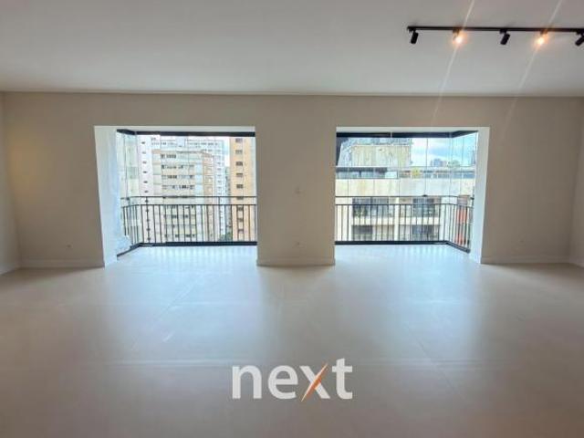 Apartamento mobiliado a venda no Cambui reformado