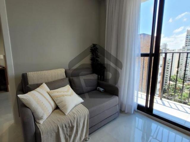 Apartamento Mobiliado à Venda no Campo Belo