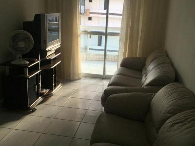 Apartamento mobiliado à venda no Canto do Forte, em Praia Grande SP