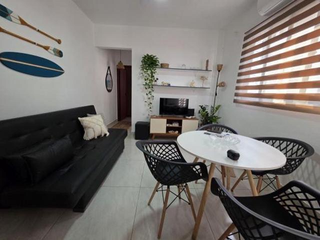 Apartamento Mobiliado à Venda no Canto do Forte Praia Grande