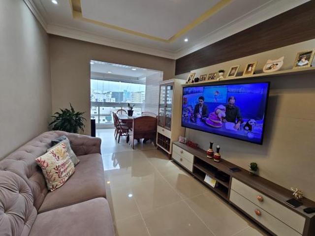 Apartamento mobiliado a venda no Canto do Forte Praia Grande SP
