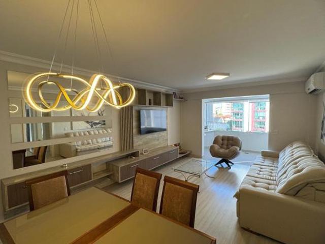 Apartamento mobiliado à venda no Centro de Canoas