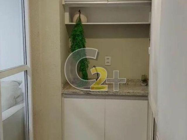 Apartamento mobiliado à venda no Centro de São Paulo com 1 suíte e 1 vaga
