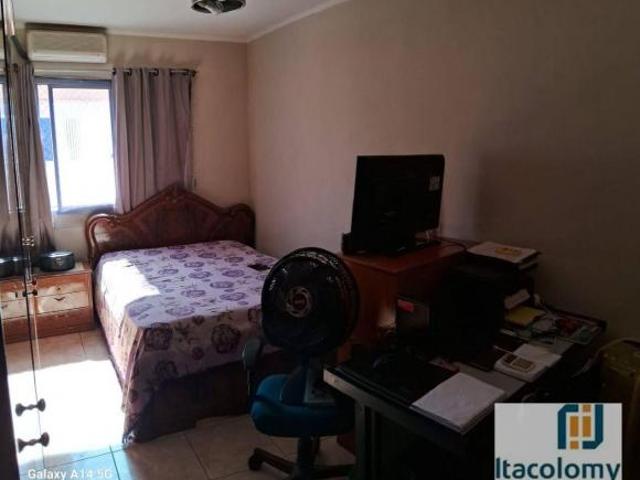 Apartamento mobiliado à venda no Central Parque Lapa