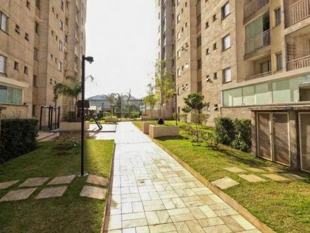 Apartamento mobiliado à venda no CECAP com 2 quartos, varanda e vaga de garagem