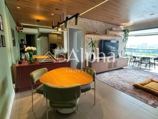 Apartamento mobiliado a venda no Condomínio Level em Alphaville SP
