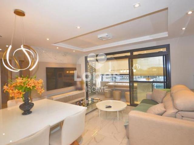 Apartamento mobiliado à venda no Ecoville – Curitiba/PR