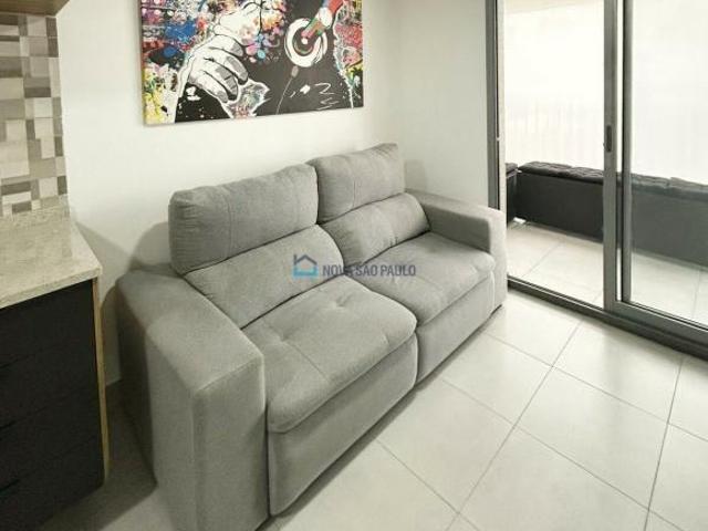 Apartamento mobiliado à venda no Ipiranga 1 dormitório, 1 vaga Próximo ao Me