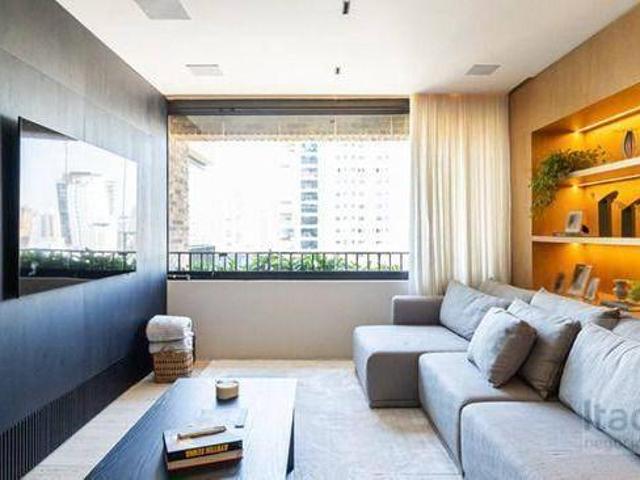 Apartamento mobiliado à venda no Le Parc Itaim Bibi