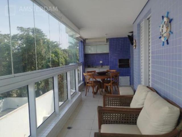 Apartamento mobiliado à venda no M2 na Riviera, 3 dormitórios sendo 1 suíte, 2 vagas, 106,24 m²