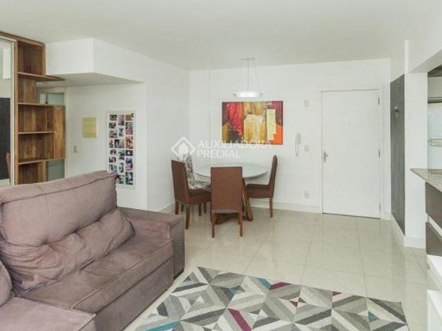 Apartamento Mobiliado à Venda no Partenon