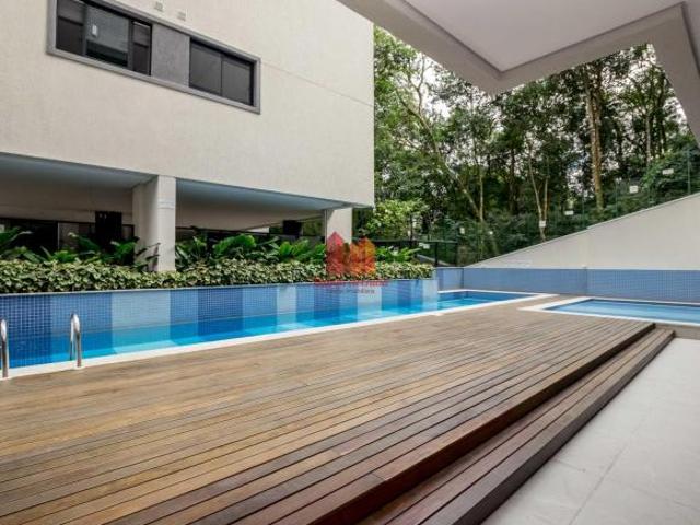Apartamento mobiliado à venda no Santo Inácio!