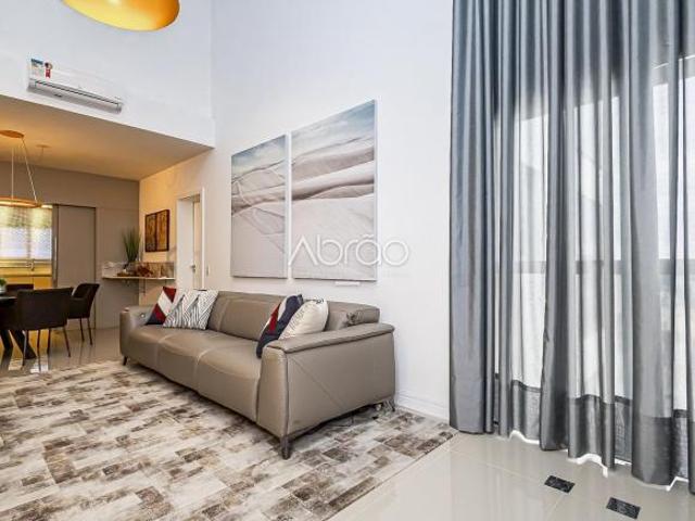 Apartamento mobiliado à venda no Soul Batel Soho