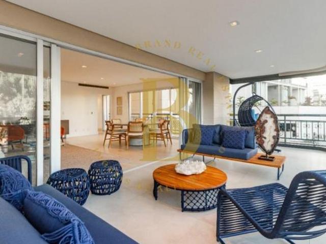 APARTAMENTO MOBILIADO Á VENDA OU LOCAÇÃO NO ITAIM BIBI, 275M², 4 SUÍTES, 5 VAGAS