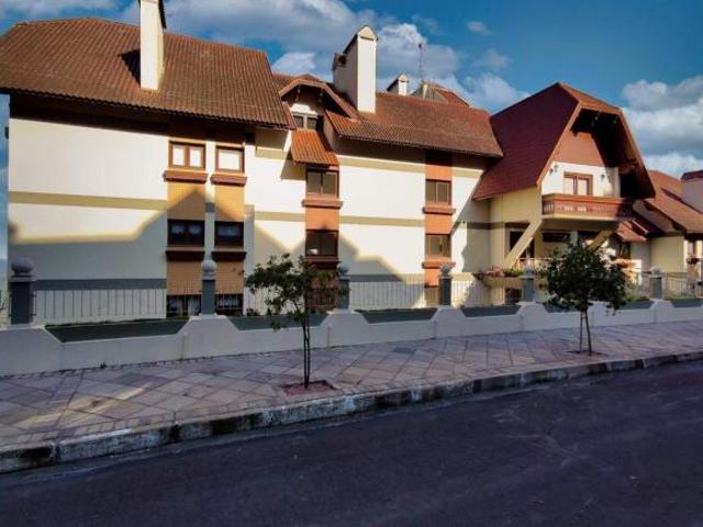 APARTAMENTO MOBILIADO À VENDA PERTO CENTRO GRAMADO