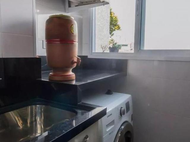 Apartamento Mobiliado à Venda próximo ao centro de Guarulhos com 2 Dormitórios e