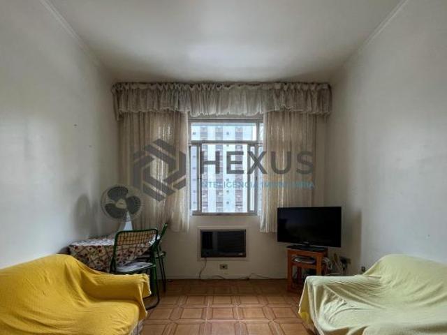 Apartamento mobiliado a duas quadras da Praia das Pitangueiras, Guaruja