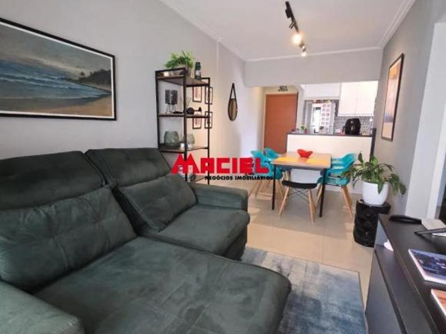 APARTAMENTO MOBILIADO AO LADO DO CENTERVALE 2 DORMITÓIOS