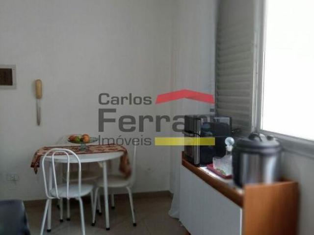 Apartamento Mobiliado ao Lado do Metrô República Centro de São Paulo