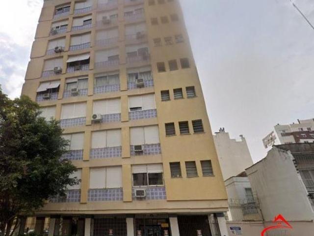 Apartamento mobiliado de 3 quartos, elevador no bairro Santana
