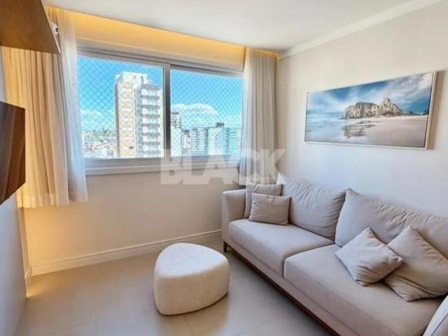 Apartamento mobiliado de 02 quartos à venda no Centro em Torres RS