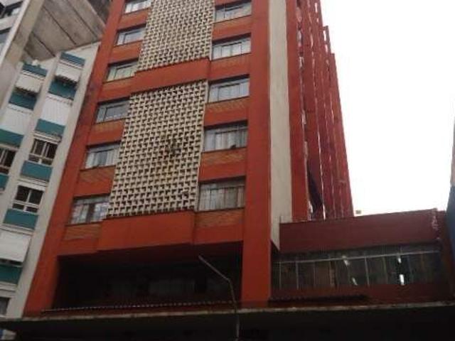 Apartamento mobiliado de 1 dormitório suíte no bairro Centro Histórico. COD: 9230
