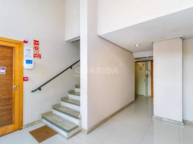 Apartamento mobiliado de 1 dormitório suíte no bairro Santana. COD: 10610