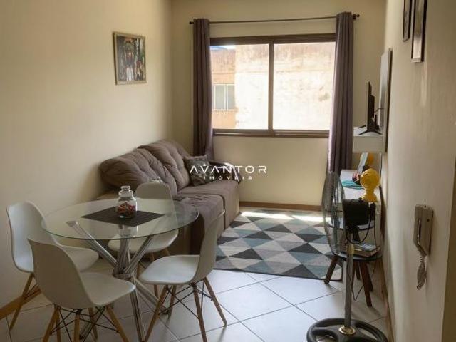 Apartamento Mobiliado De 1 Dormitório, Sala de Estar, Banheiro Social, Cozinha