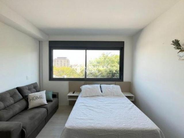 Apartamento mobiliado de 1 quarto estilo Studio à venda no bairro Moinhos de Vento em Porto Alegre