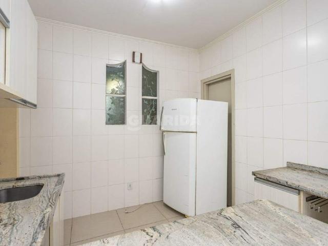 Apartamento mobiliado de 2 dormitório com sacada no bairro Centro Histórico COD: 7319