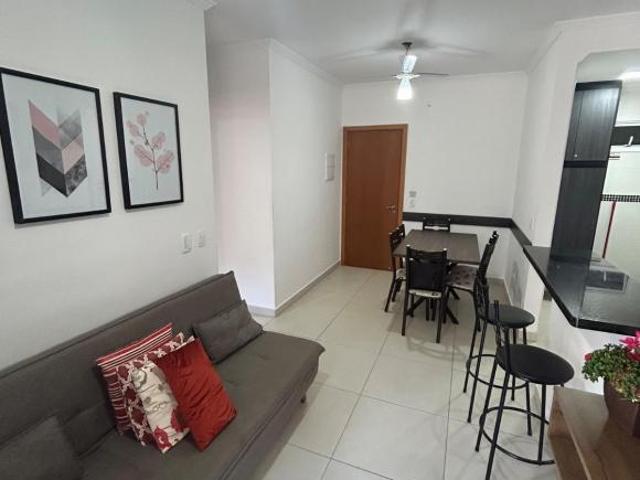 Apartamento Mobiliado de 2 Dormitórios à Venda nas Toninhas em Ubatuba