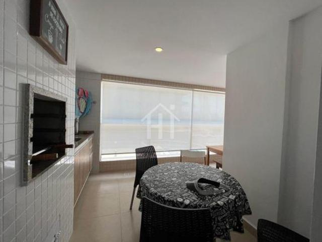 Apartamento Mobiliado de 2 dormitorios a 300m do Mar