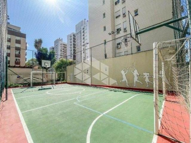 Apartamento mobiliado de 2 dormitórios e 1 vaga de garagem no bairro Passo da Areia, em Porto Alegre