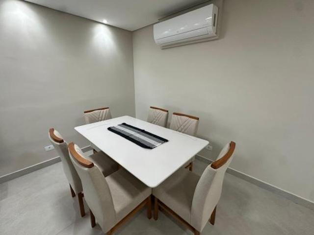 Apartamento Mobiliado de 83m2 à Venda no Edifício Itália Canto do Forte