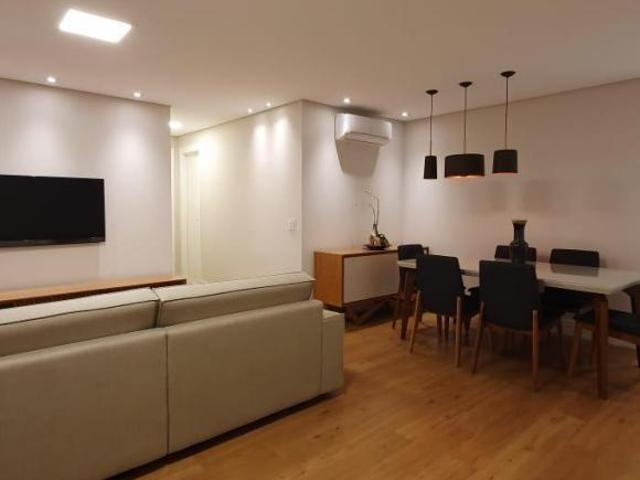 Apartamento mobiliado de 92 M² com 3 dormitórios, 1 suíte, lavabo e 2 vagas