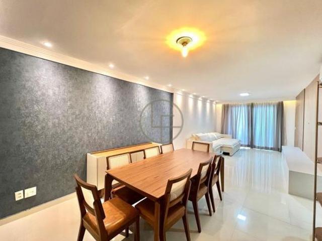 Apartamento Mobiliado de Alto Padrão Frente Mar