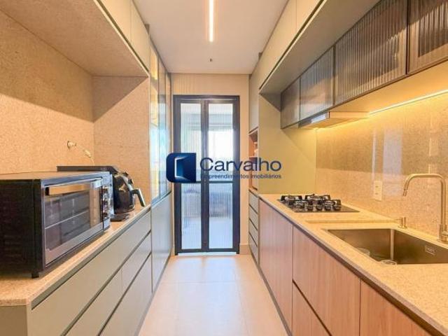 Apartamento mobiliado de alto padrão no Grand Wish