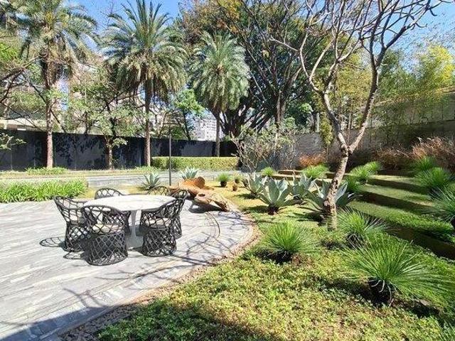 Apartamento Mobiliado de Alto Padrão no Itaim PININFARINA