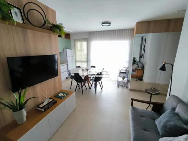 Apartamento mobiliado disponível para venda ou aluguel no bairro Grand Ville em Uberlândia MG