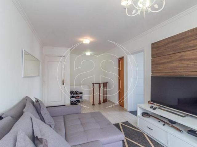 APARTAMENTO MOBILIADO DUPLEX 86²