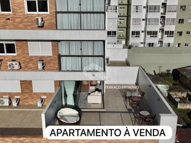 Apartamento mobiliado e decorado, 2 quartos sendo 01 suíte, terraço, no bairro Navegantes, em Capão