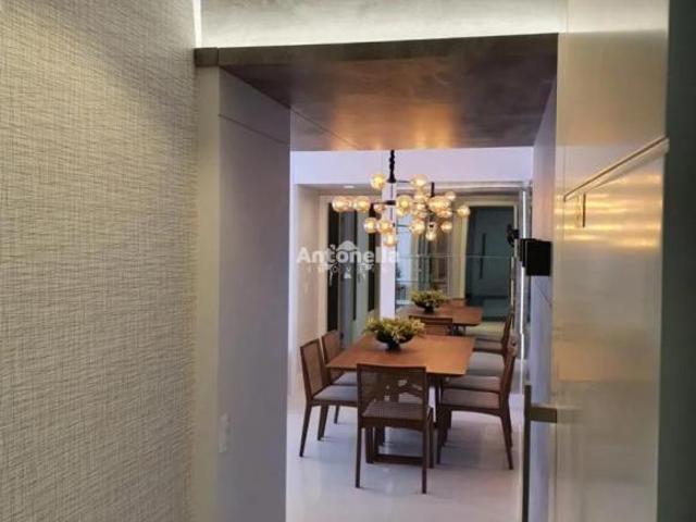 Apartamento MOBILIADO E DECORADO à venda no Panazzolo