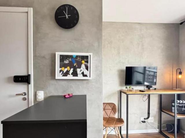 Apartamento Mobiliado e decorado a venda em Moema