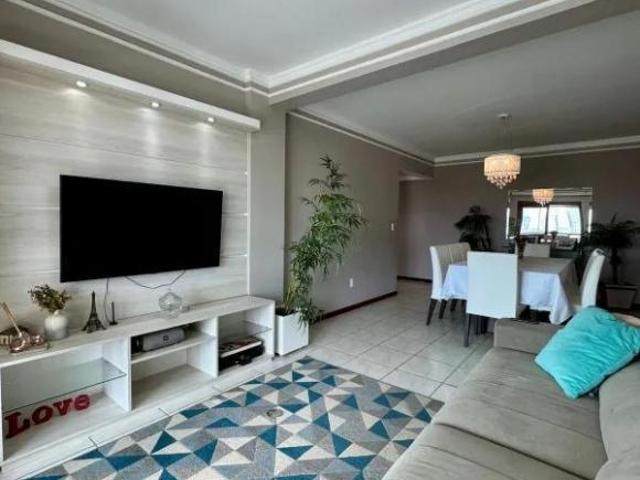 Apartamento Mobiliado e Decorado com Sacada Ampla em Tramandaí