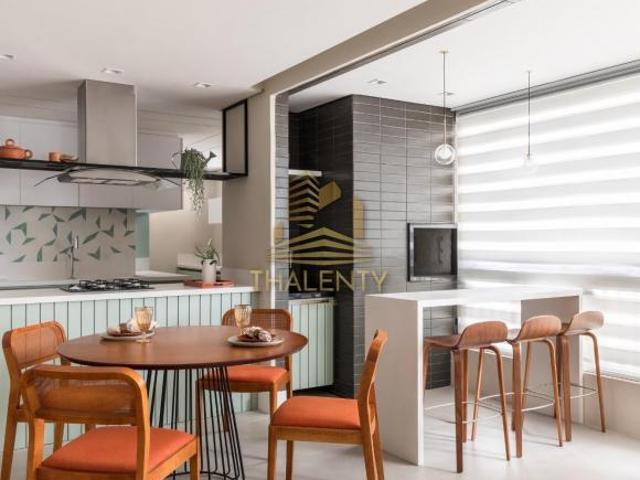 Apartamento mobiliado e decorado em excelente loca