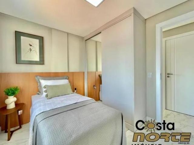 Apartamento Mobiliado e Decorado junto Av da Igreja em Tramandaí