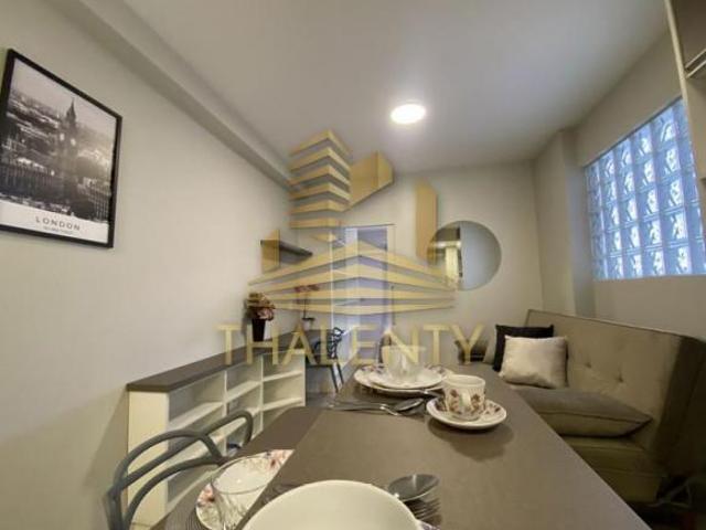 Apartamento mobiliado e decorado no Centro de Curi
