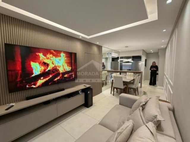 Apartamento MOBILIADO e DECORADO no Forte, 1suíte, 1vaga, confira em Praia Grande